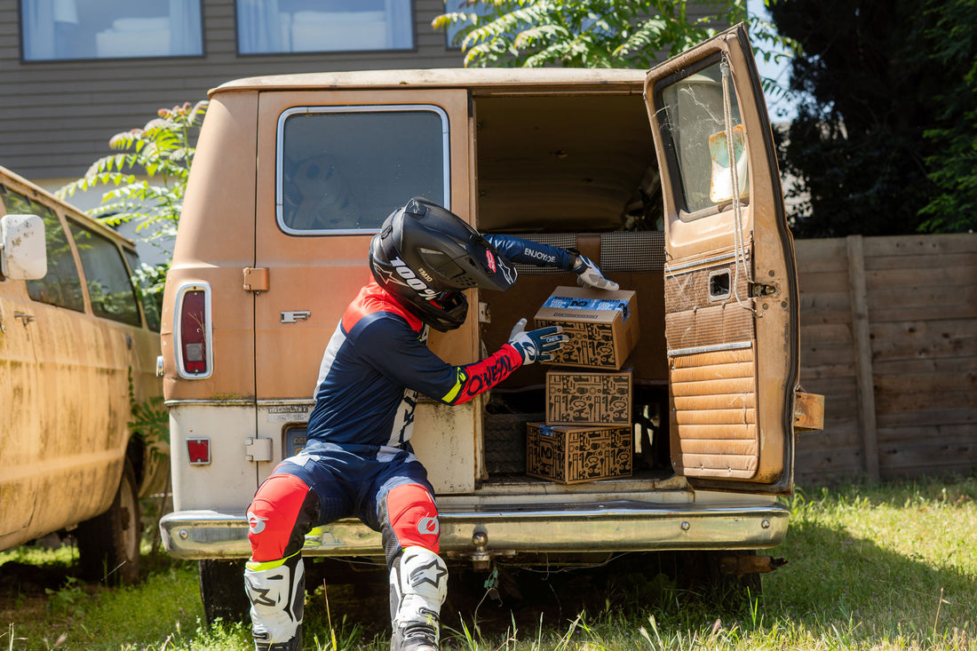 MOTODLVRD - Motocross Subscription Box